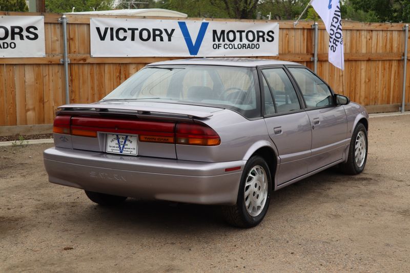 1995 Saturn S-Series Photos
