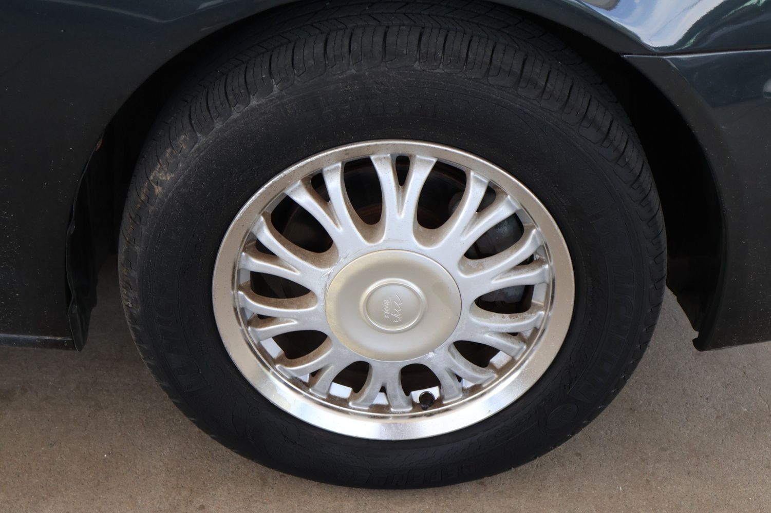 2002 Toyota Camry SE | Victory Motors of Colorado