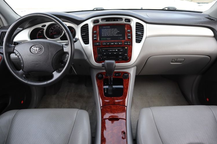 2007 Toyota Highlander Hybrid Limited | Victory Motors of Colorado