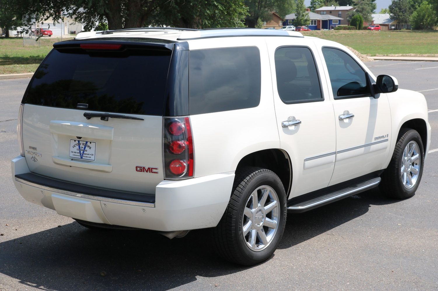 2009 GMC Yukon Denali | Victory Motors of Colorado