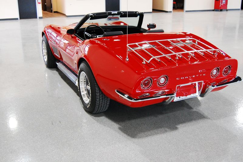 1969 Chevrolet Corvette Photos