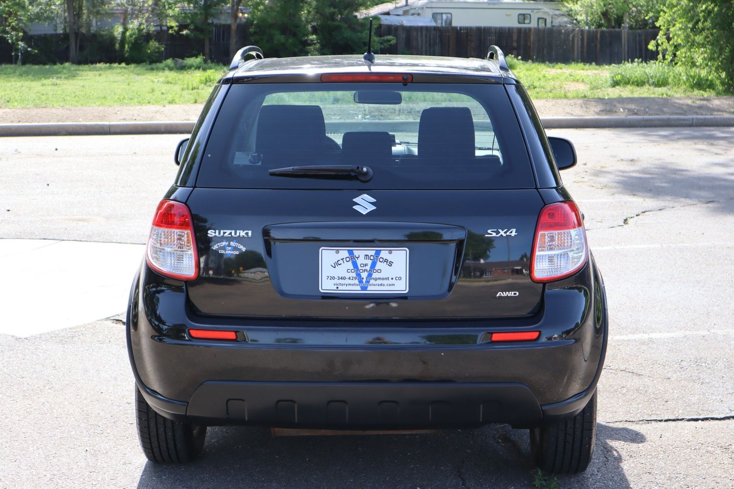 2011 Suzuki SX4 Crossover Base | Victory Motors of Colorado
