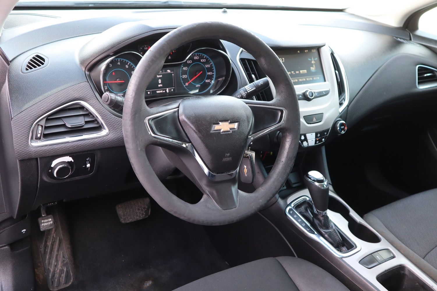 2017 Chevrolet Cruze LS Auto | Victory Motors of Colorado