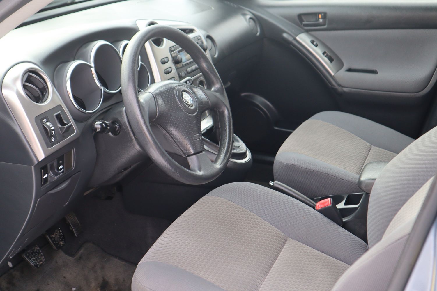 2005 Toyota Matrix | Victory Motors of Colorado