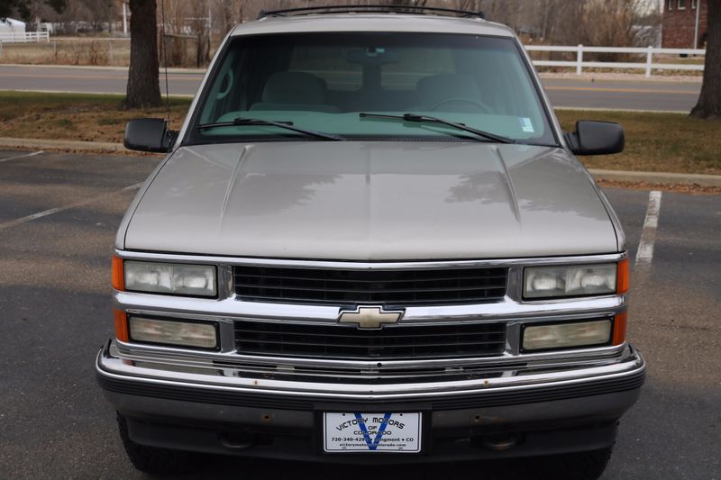 1999 Chevrolet Tahoe Photos