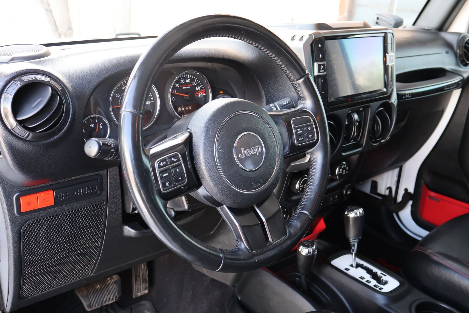 2017 Jeep Wrangler Unlimited Rubicon Recon | Victory Motors of Colorado