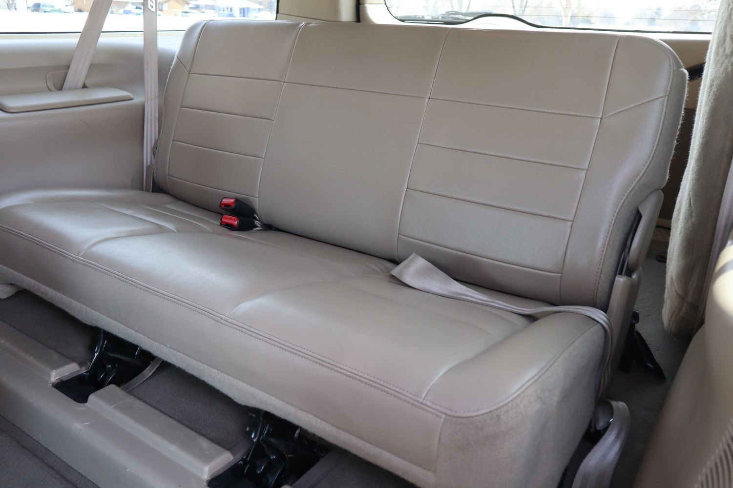 2004 Ford Excursion Limited | Victory Motors of Colorado