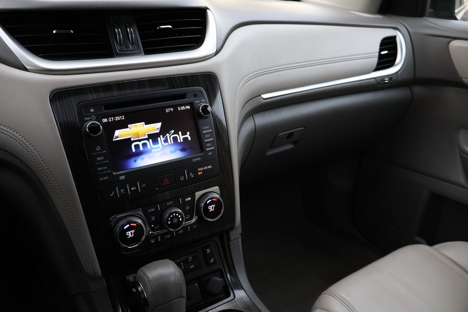 2015 Chevrolet Traverse LTZ | Victory Motors of Colorado