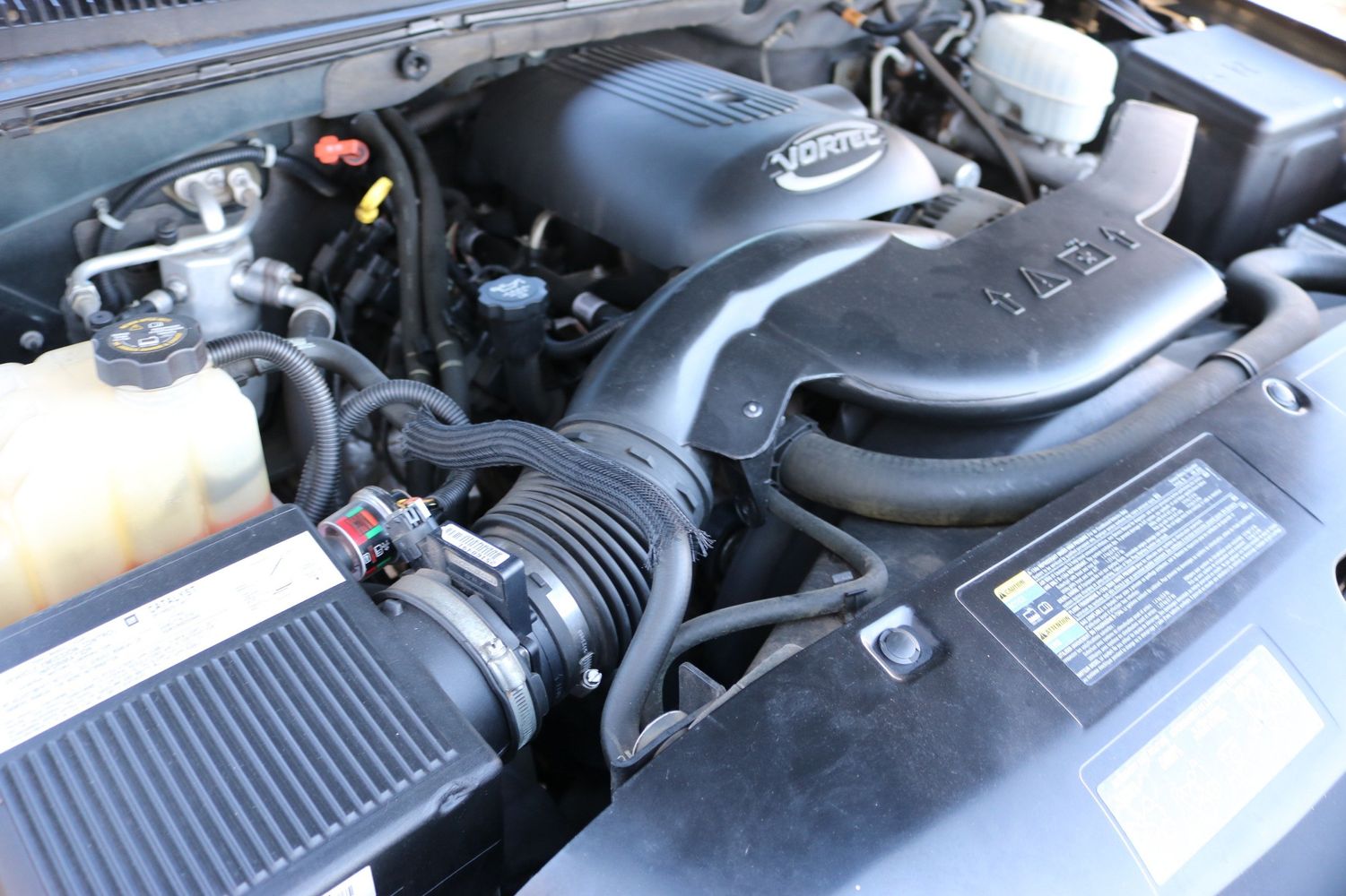 2004 Chevrolet Avalanche 1500 | Victory Motors of Colorado