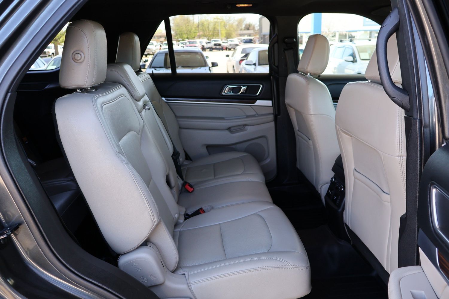2018 Ford Explorer Limited | Victory Motors of Colorado
