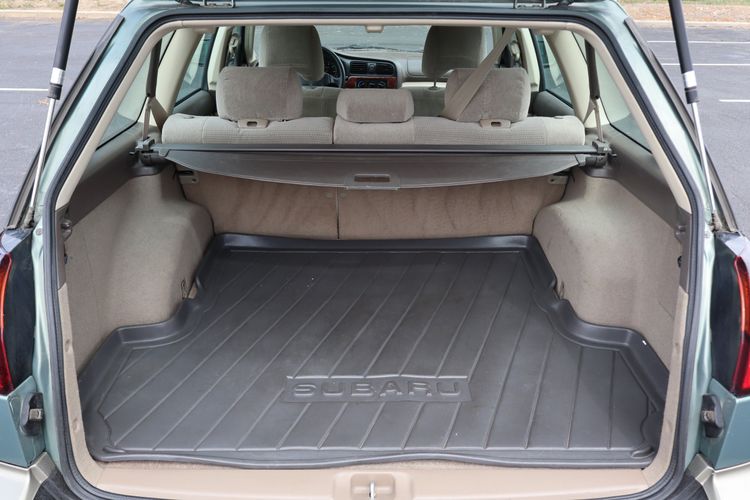 2004 Subaru Outback Base | Victory Motors of Colorado