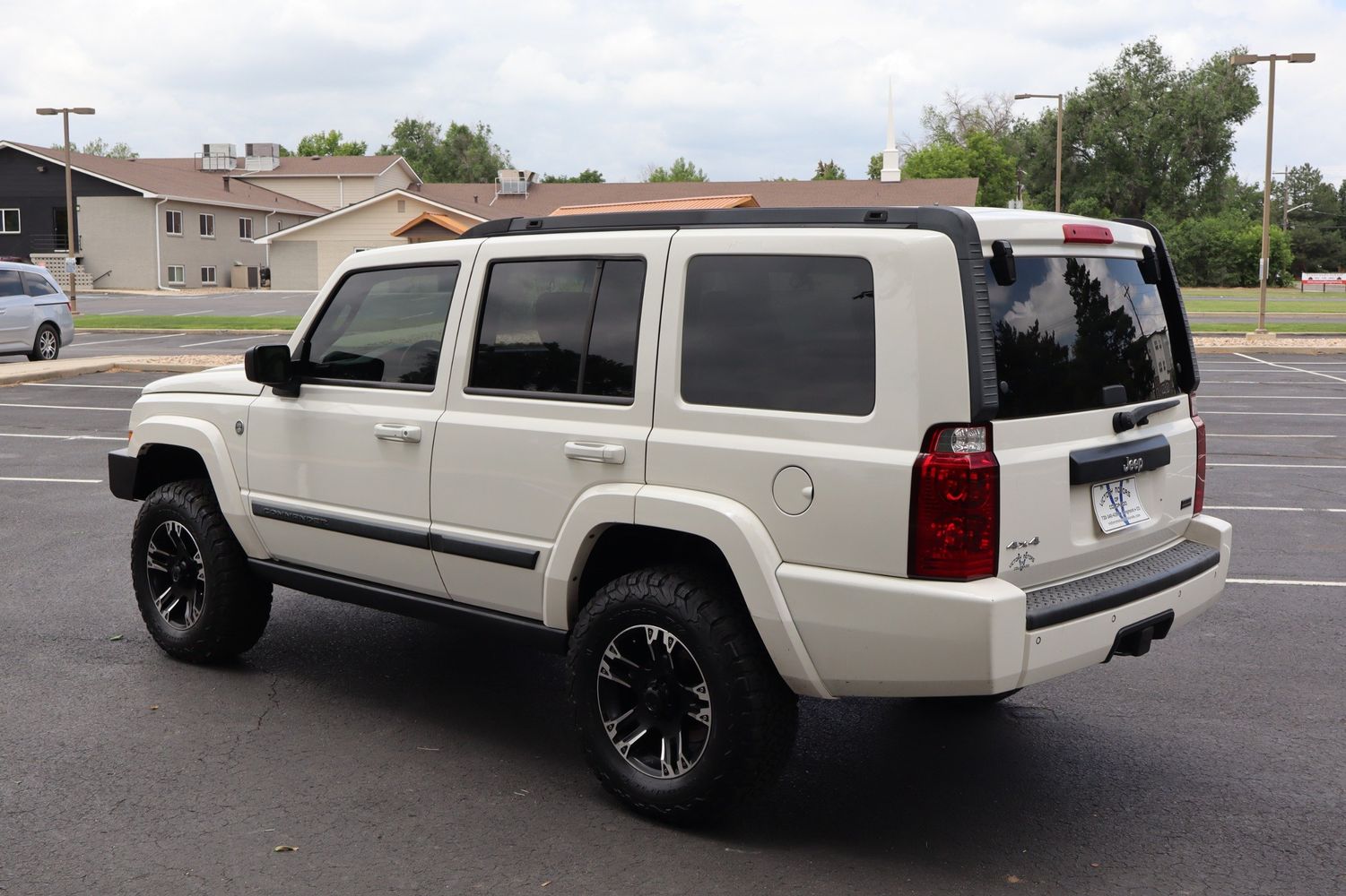 2007 Jeep Commander Sport | Victory Motors of Colorado