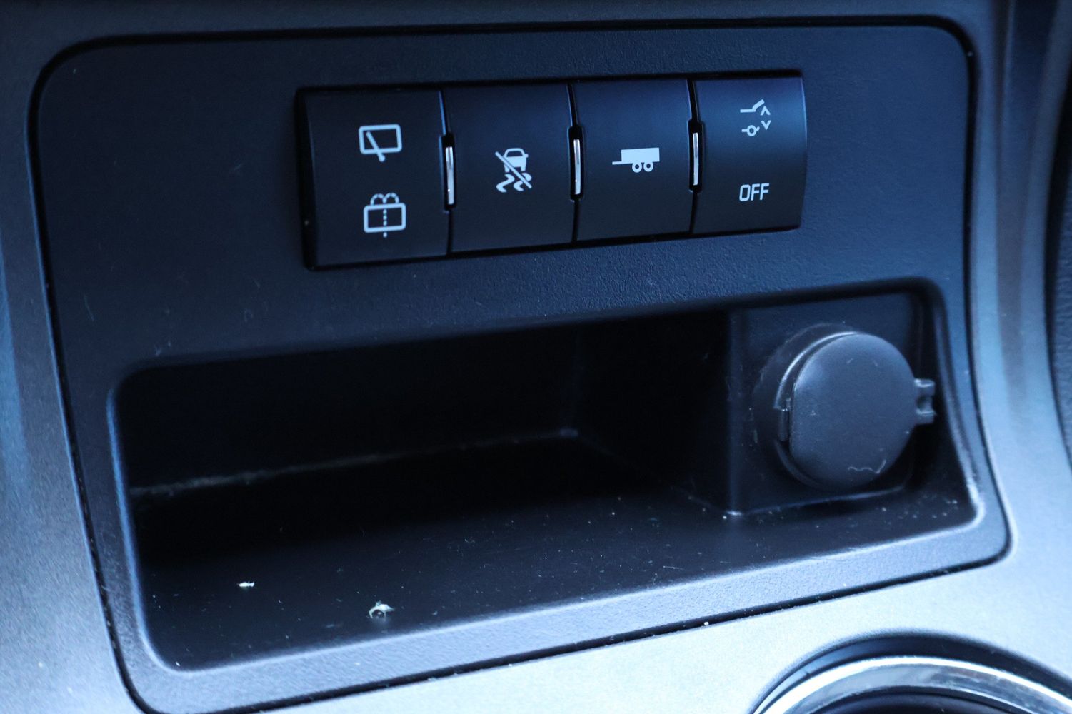 2011 Chevrolet Traverse LT | Victory Motors of Colorado