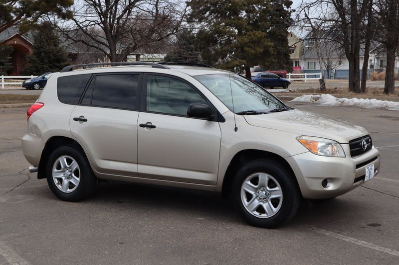 2008 Toyota RAV4 Photos