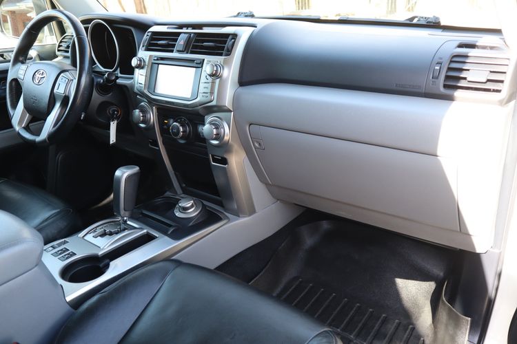 2013 Toyota 4Runner Trail | Victory Motors of Colorado