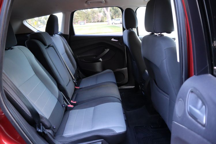 2016 Ford Escape SE | Victory Motors of Colorado