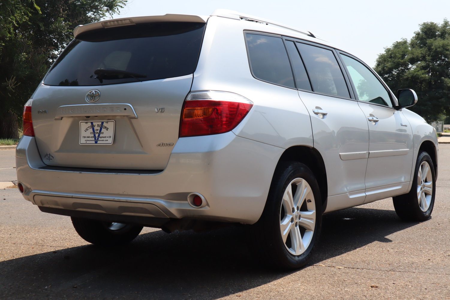2008 Toyota Highlander Limited | Victory Motors of Colorado