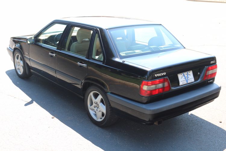 1995 Volvo 850 Turbo | Victory Motors of Colorado