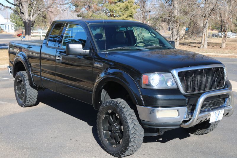 2004 Ford F-150 Photos