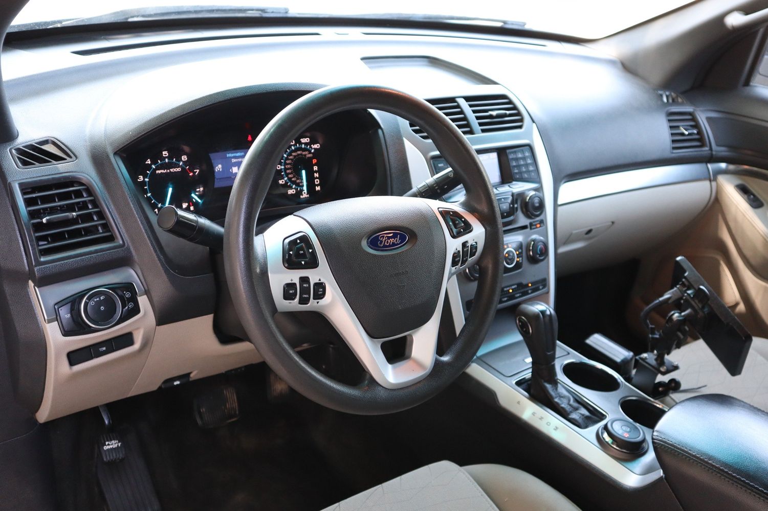 2012 Ford Explorer Base | Victory Motors of Colorado