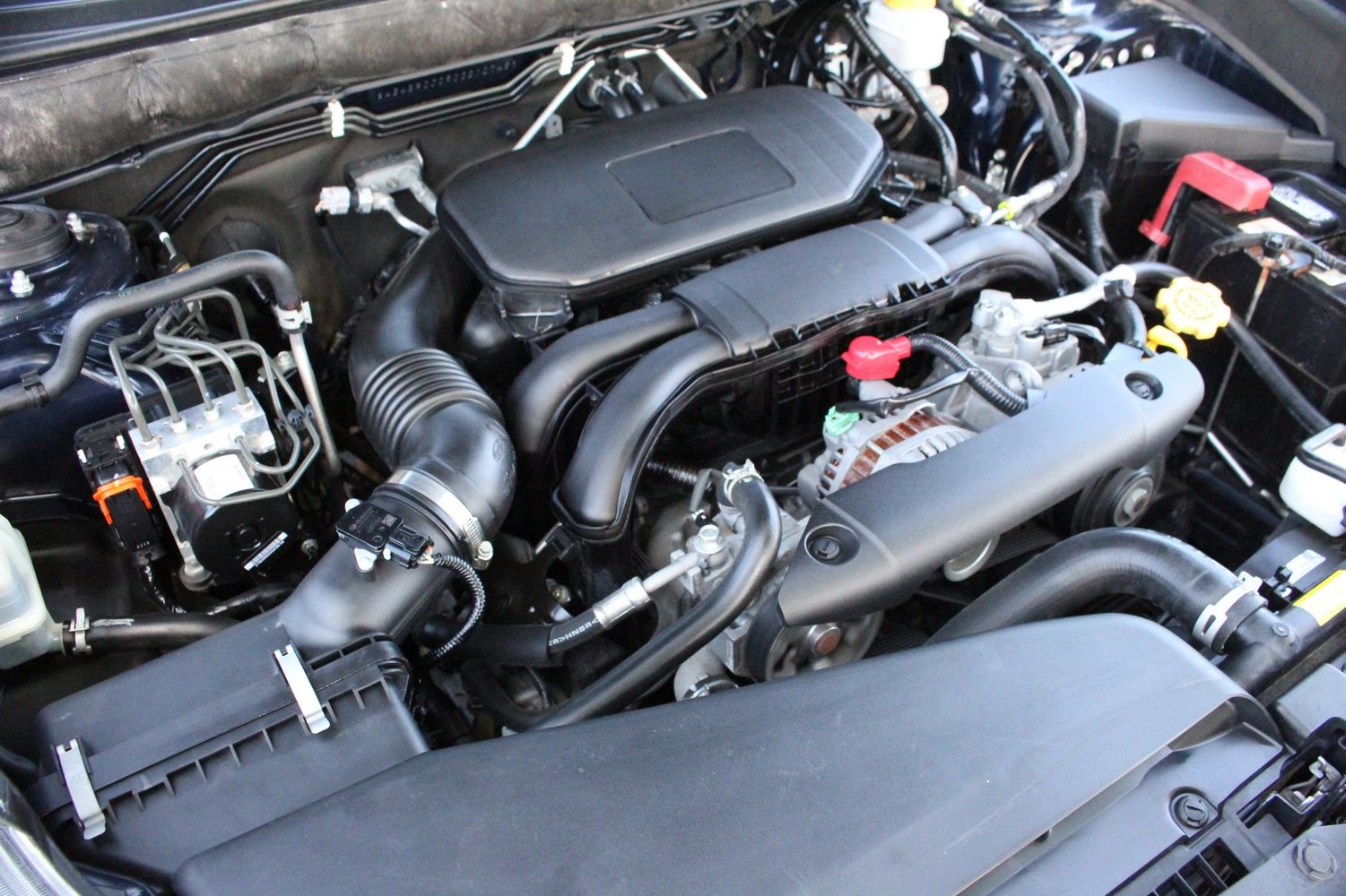 2012 Subaru Outback 2.5i Limited | Victory Motors of Colorado