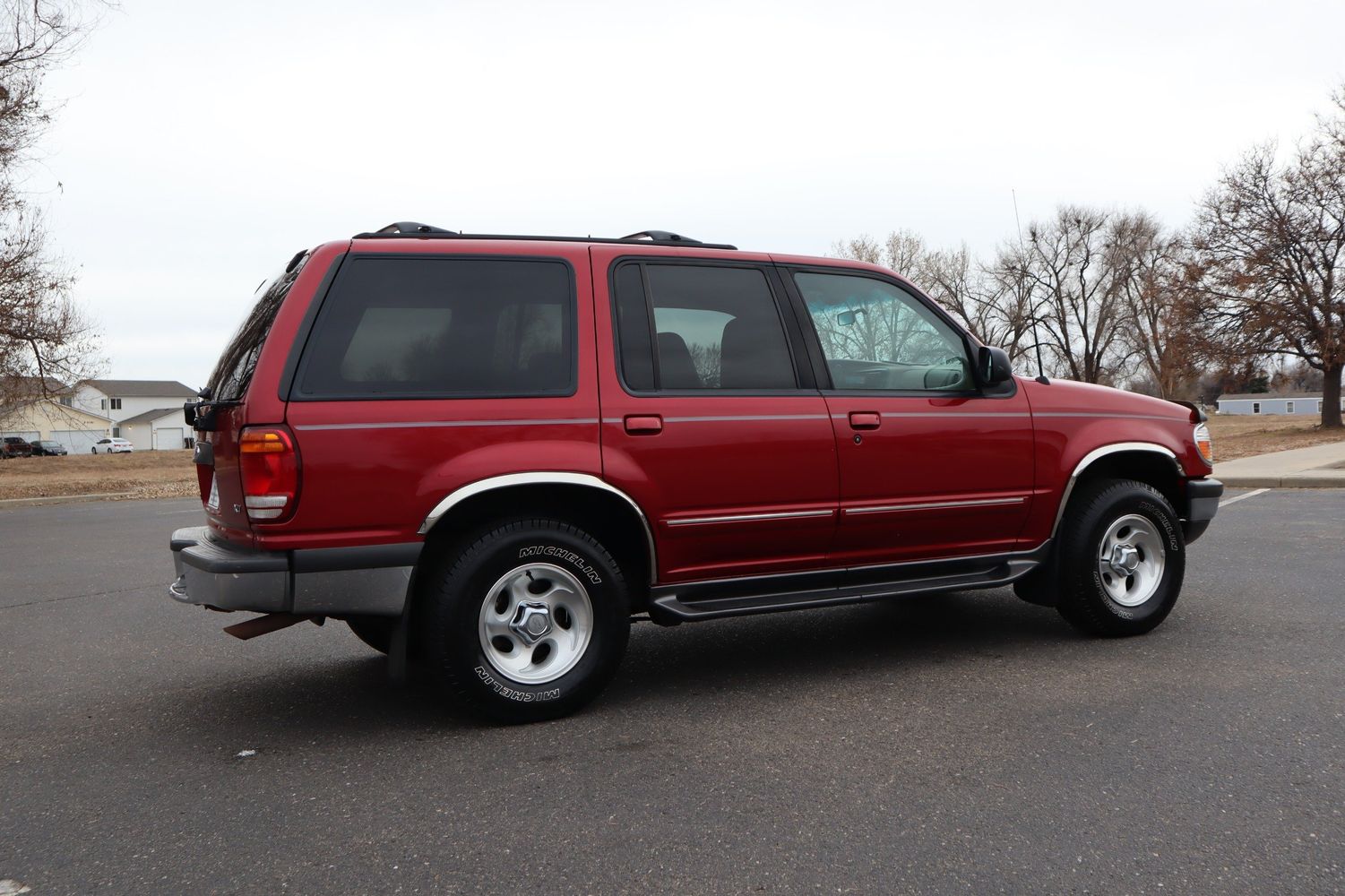 1998 Ford Explorer XLT | Victory Motors of Colorado