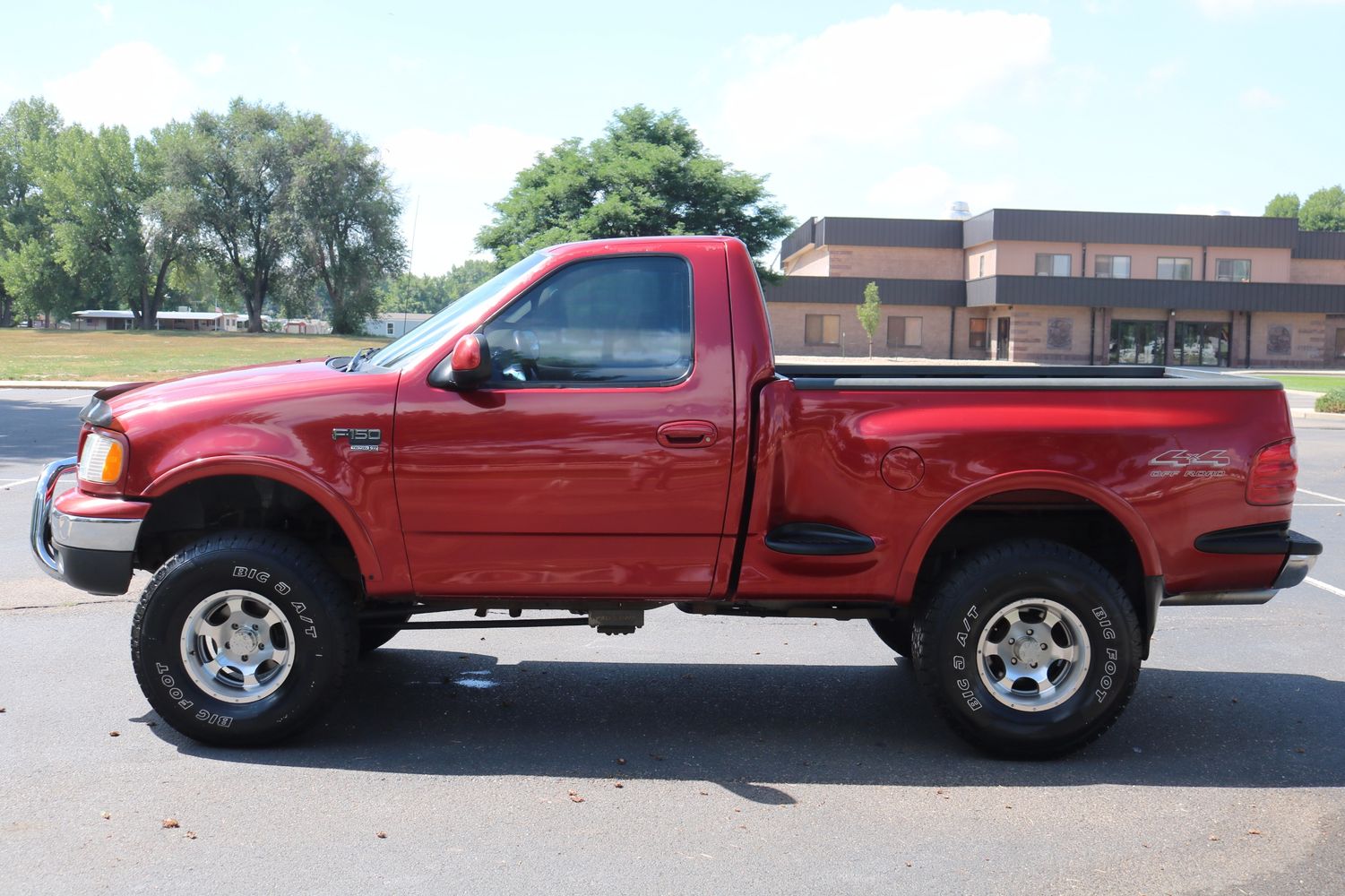 2000 Ford F150 XLT | Victory Motors of Colorado