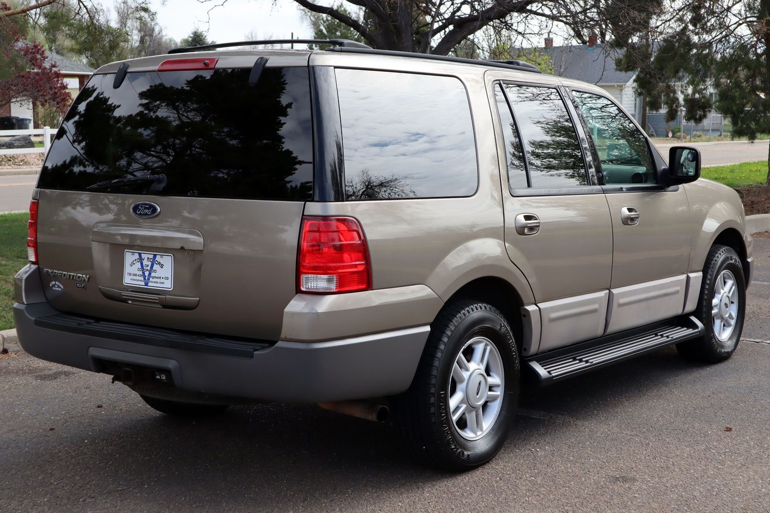 2003 Ford Expedition XLT | Victory Motors of Colorado