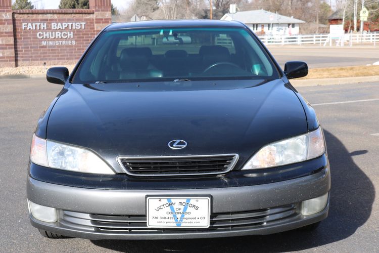1999 Lexus ES 300 | Victory Motors of Colorado