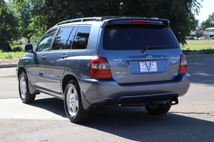2005 Toyota Highlander Limited | Victory Motors of Colorado