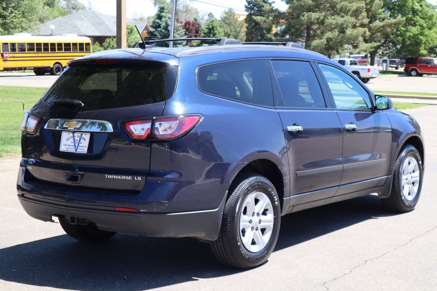 2015 Chevrolet Traverse LS | Victory Motors of Colorado