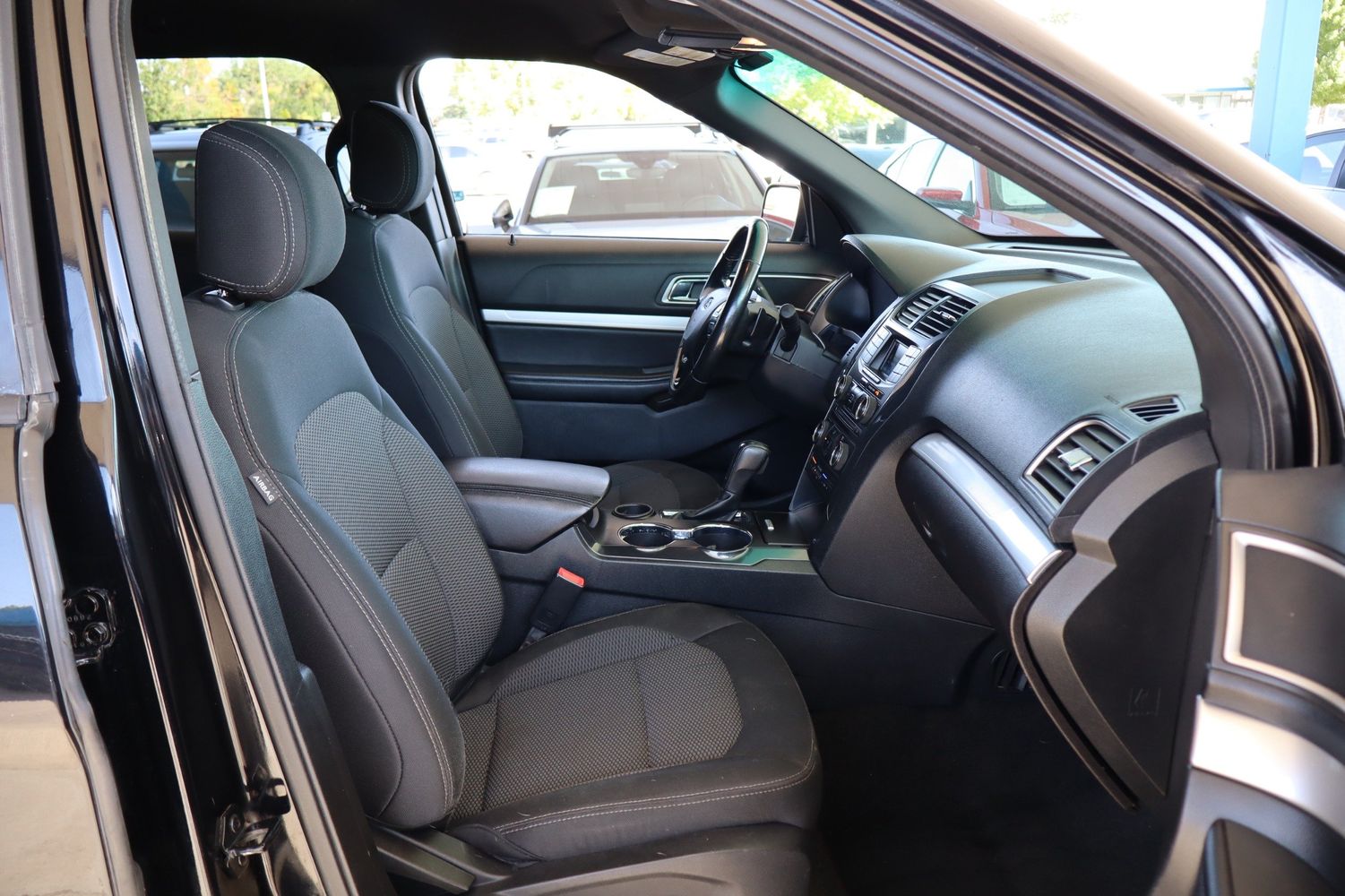 2016 Ford Explorer XLT | Victory Motors of Colorado