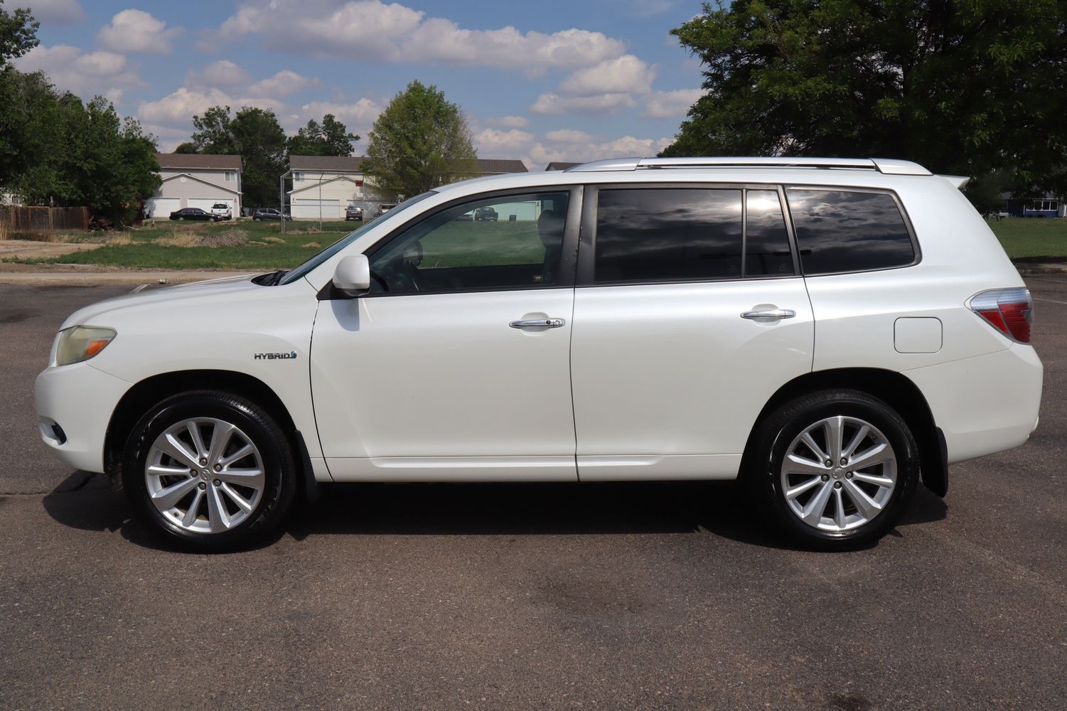 2008 Toyota Highlander Hybrid Base | Victory Motors of Colorado