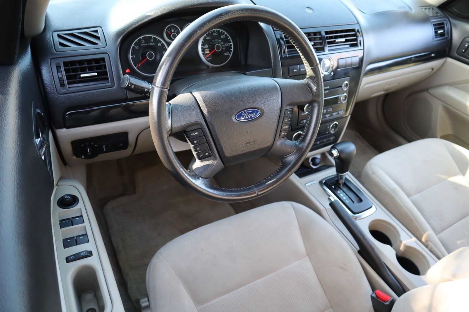 2008 Ford Fusion Interior