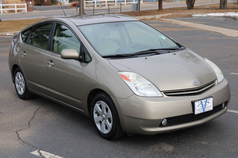 2005 Toyota Prius Photos