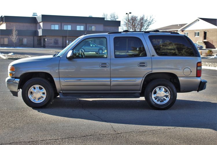 2003 GMC Yukon SLT | Victory Motors of Colorado