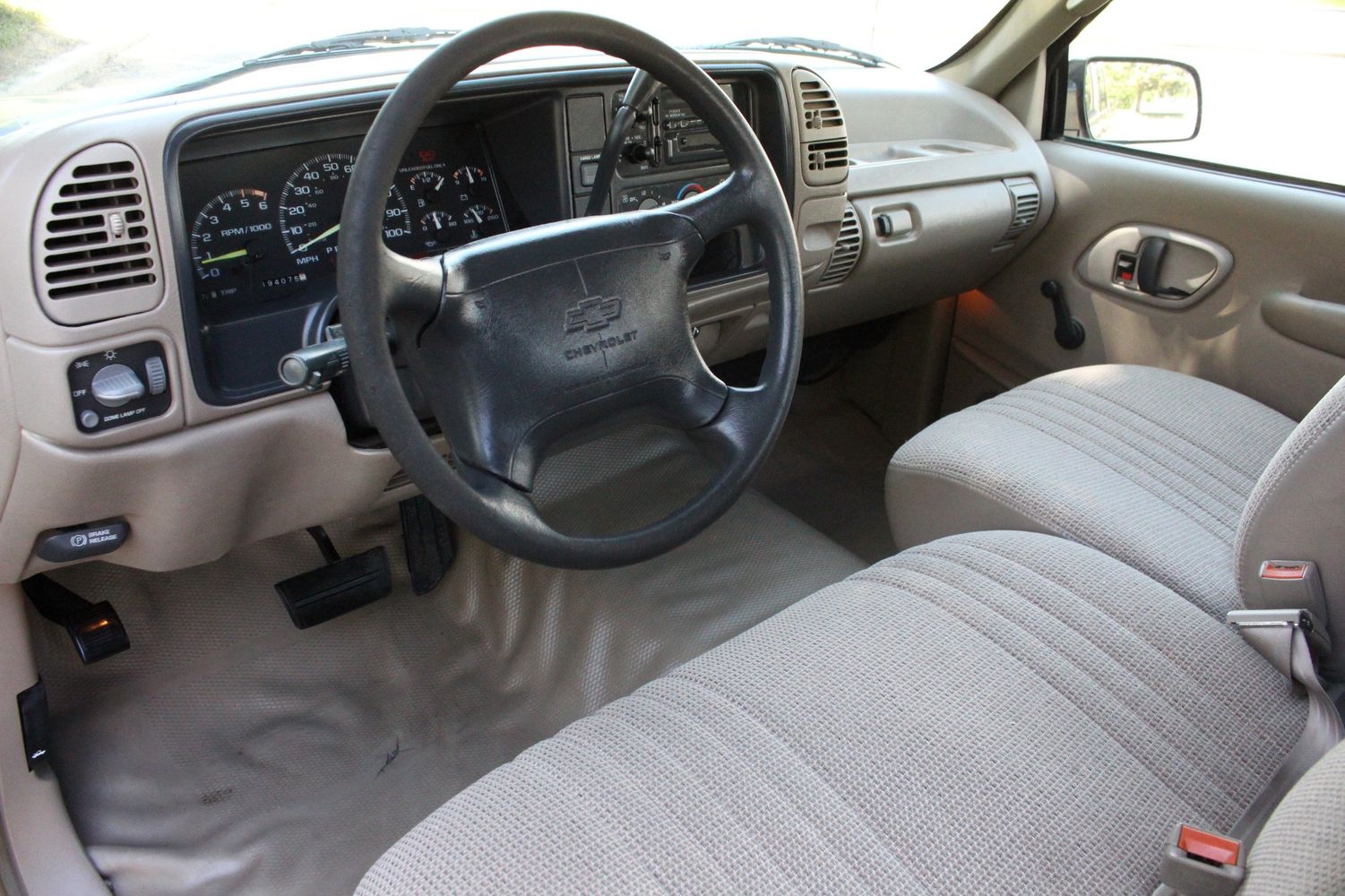 1996 Chevrolet C/K 2500 Series Cheyenne | Victory Motors of Colorado