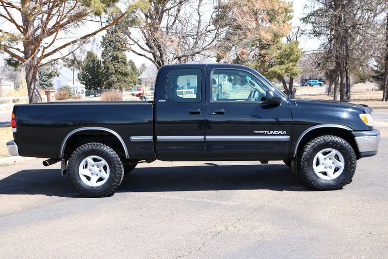2000 Toyota Tundra Photos