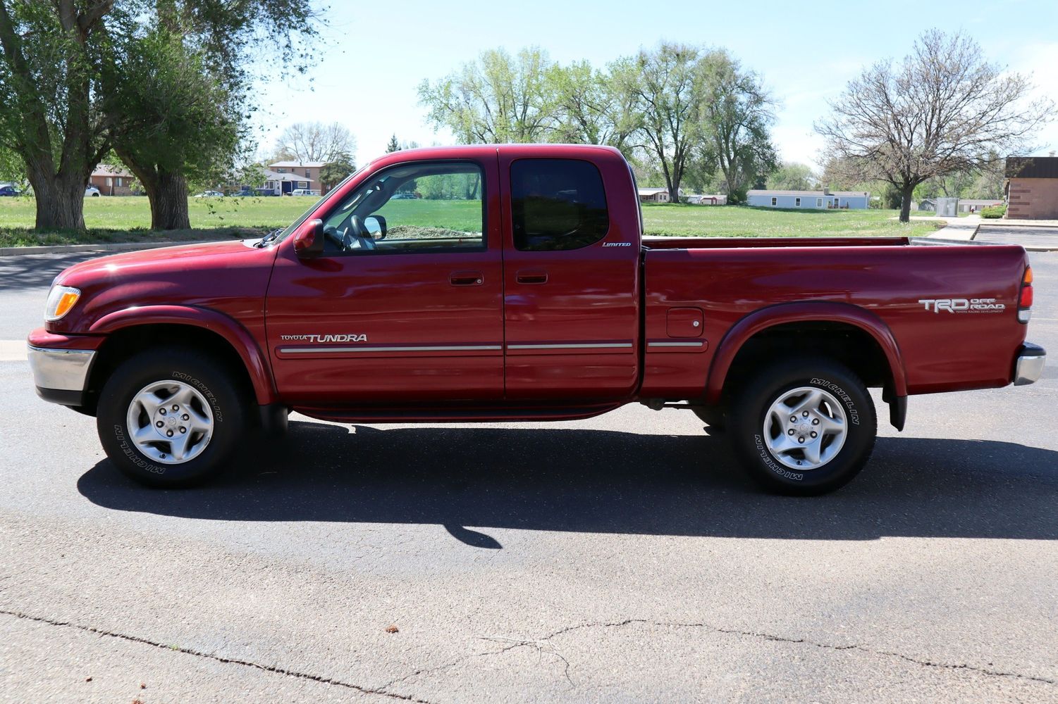 2000 Toyota Tundra Limited | Victory Motors of Colorado