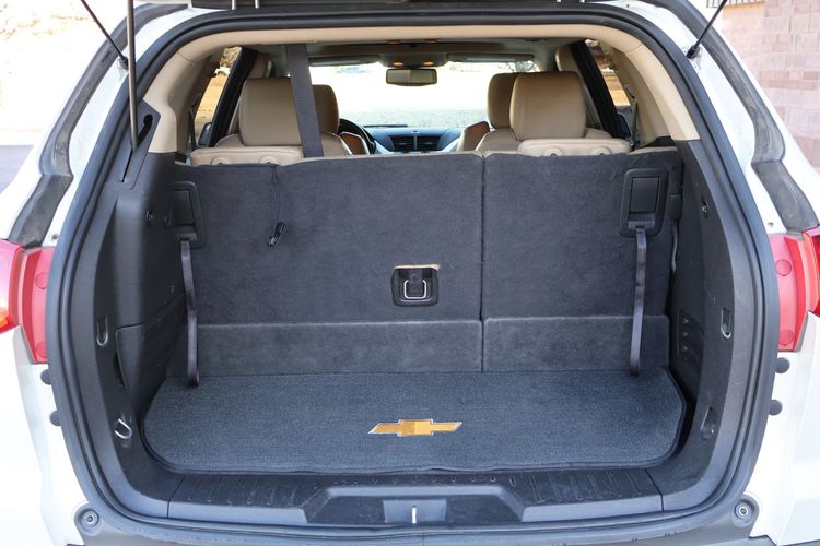 2012 Chevrolet Traverse LTZ | Victory Motors of Colorado