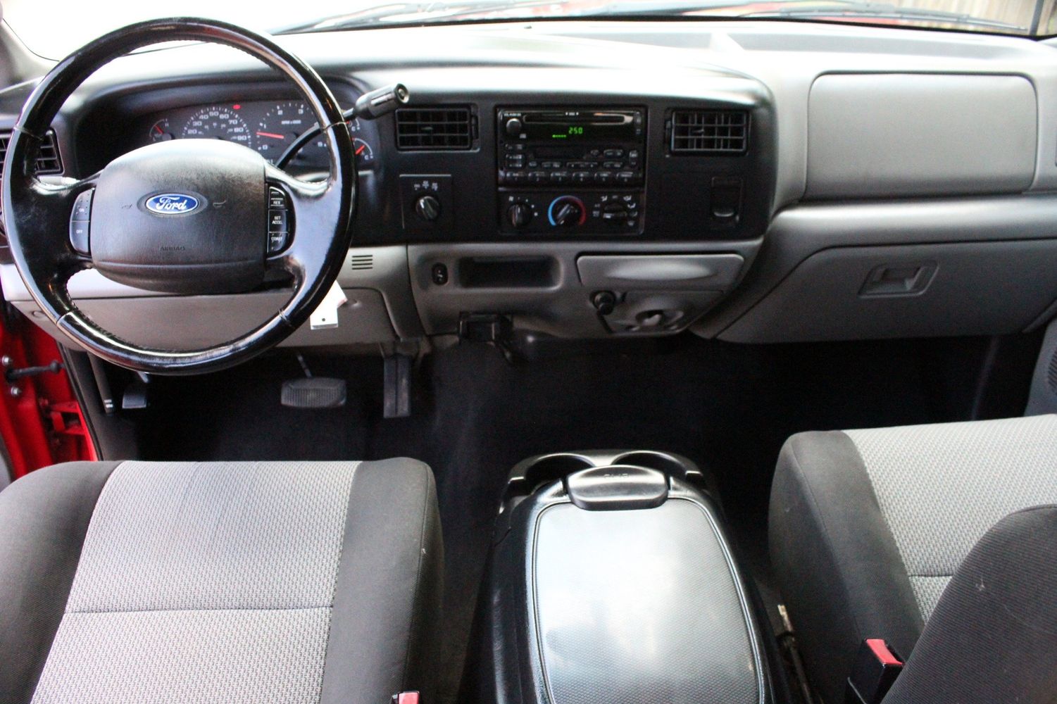 2004 Ford F-250 Super Duty XLT | Victory Motors of Colorado