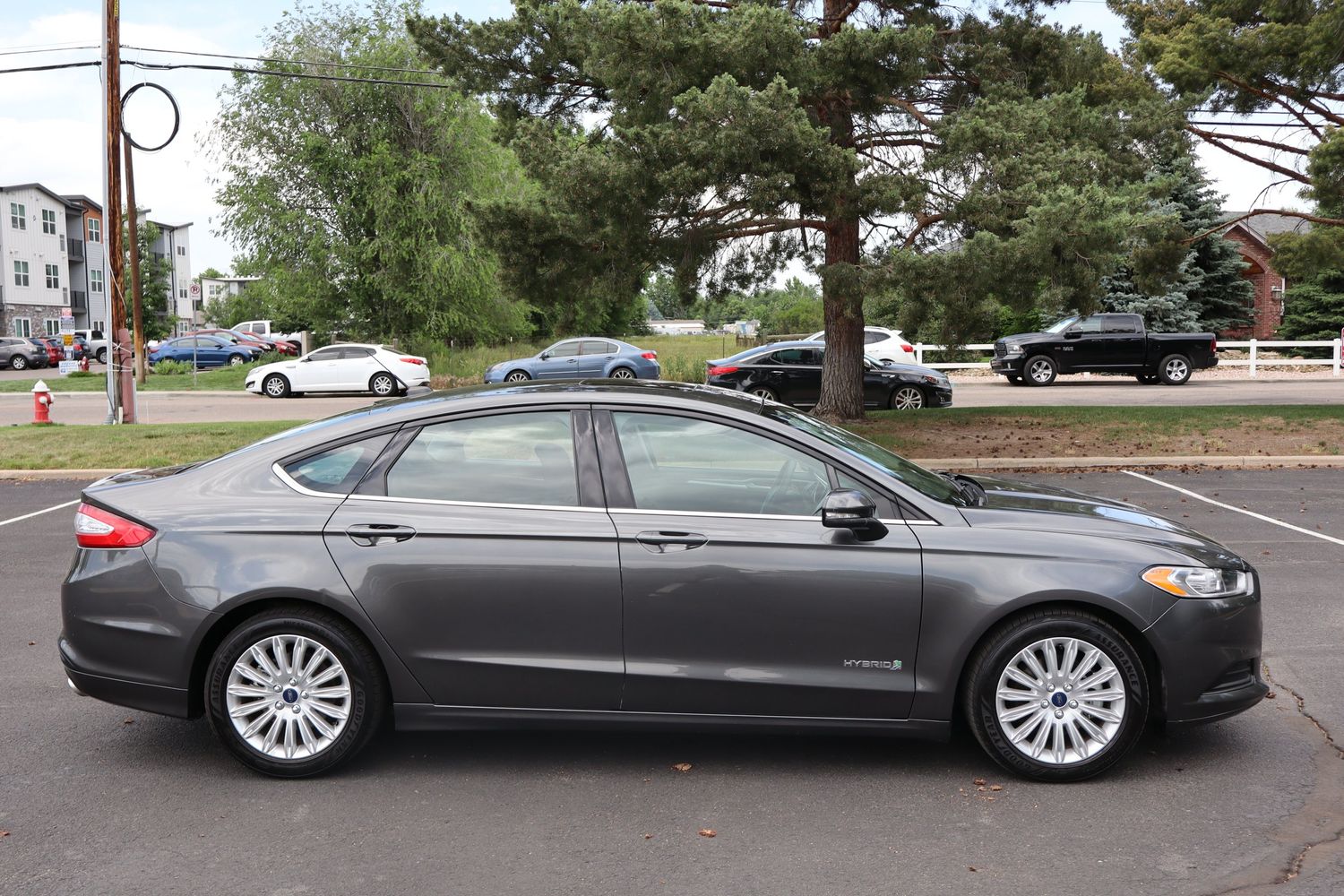 2016 Ford Fusion Hybrid SE | Victory Motors of Colorado