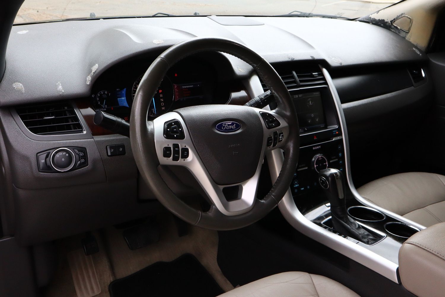 2011 Ford Edge Interior