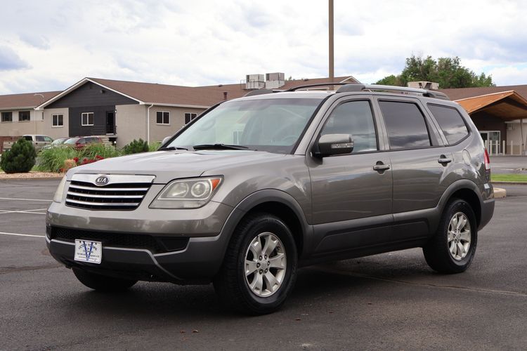2009 Kia Borrego LX | Victory Motors of Colorado
