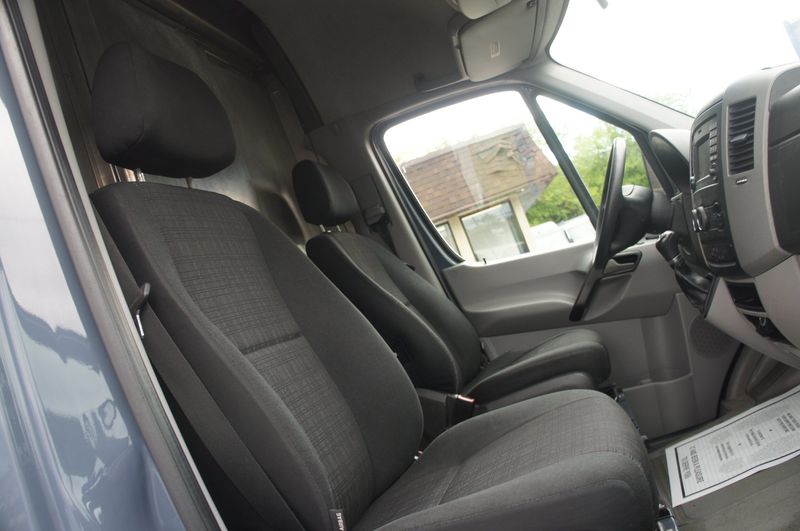 2018 Mercedes-Benz Sprinter Cargo Photos