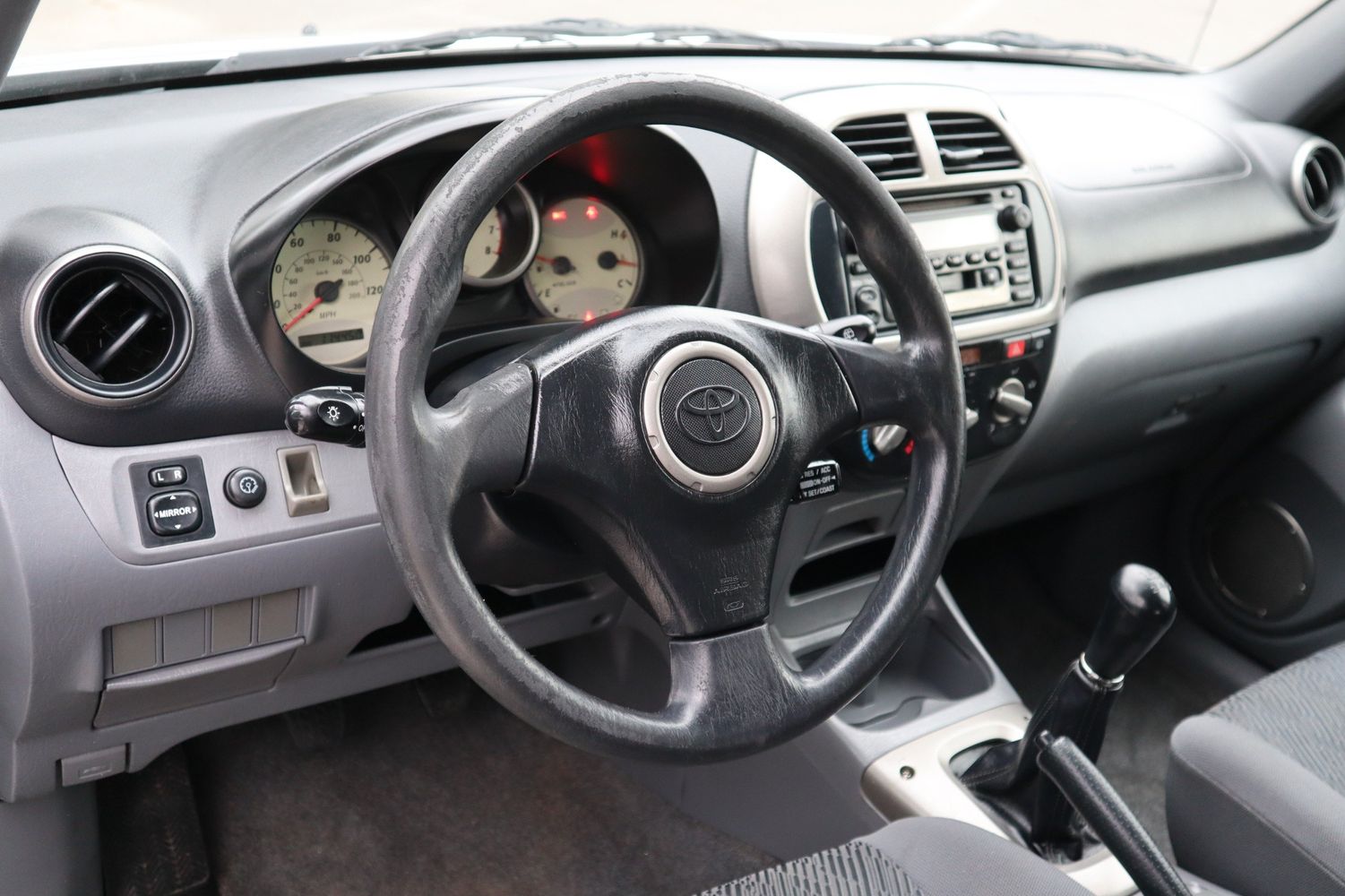 2001 Toyota RAV4 Base | Victory Motors of Colorado