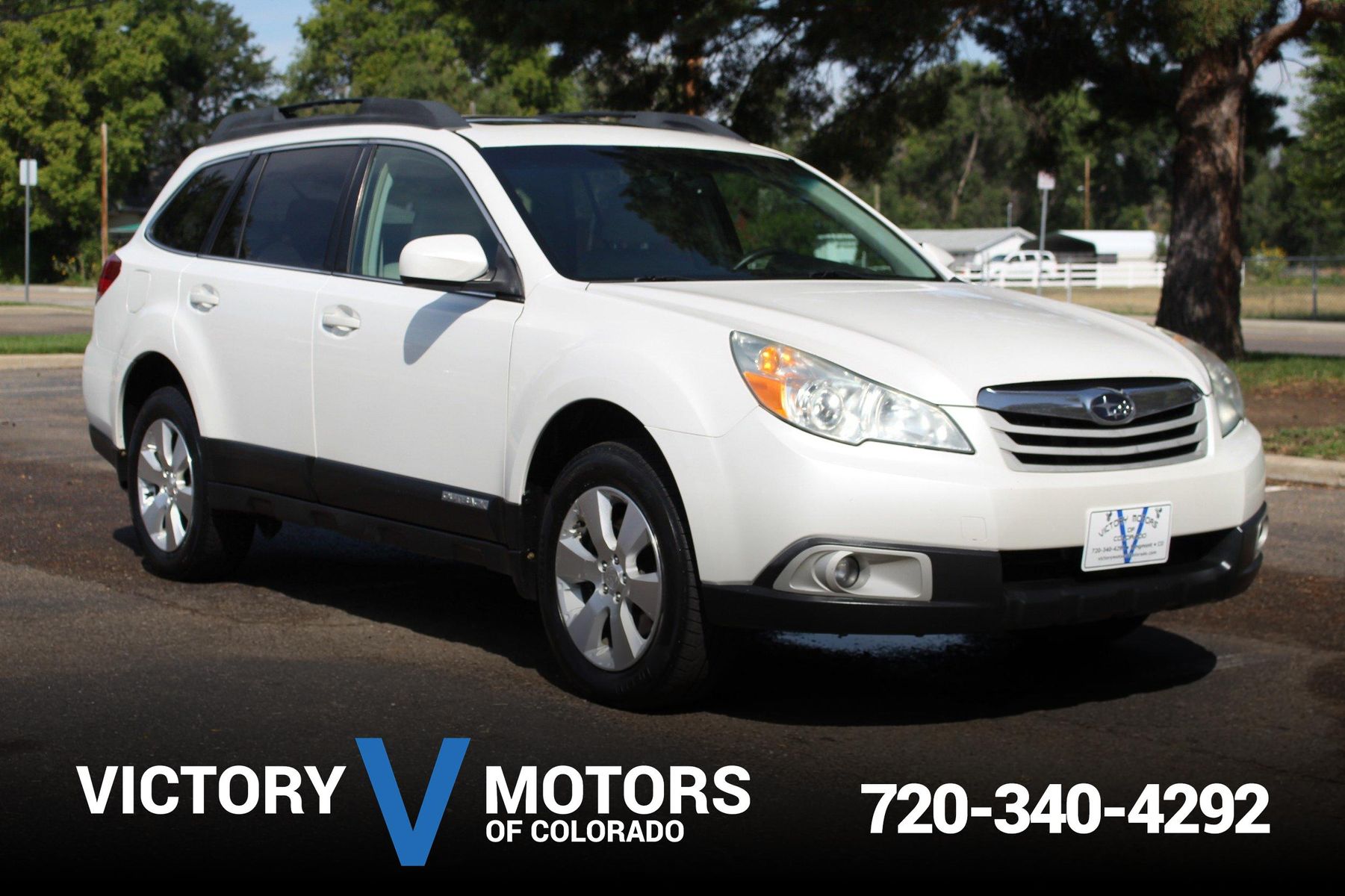 2011 Subaru Outback 3.6R Premium | Victory Motors of Colorado