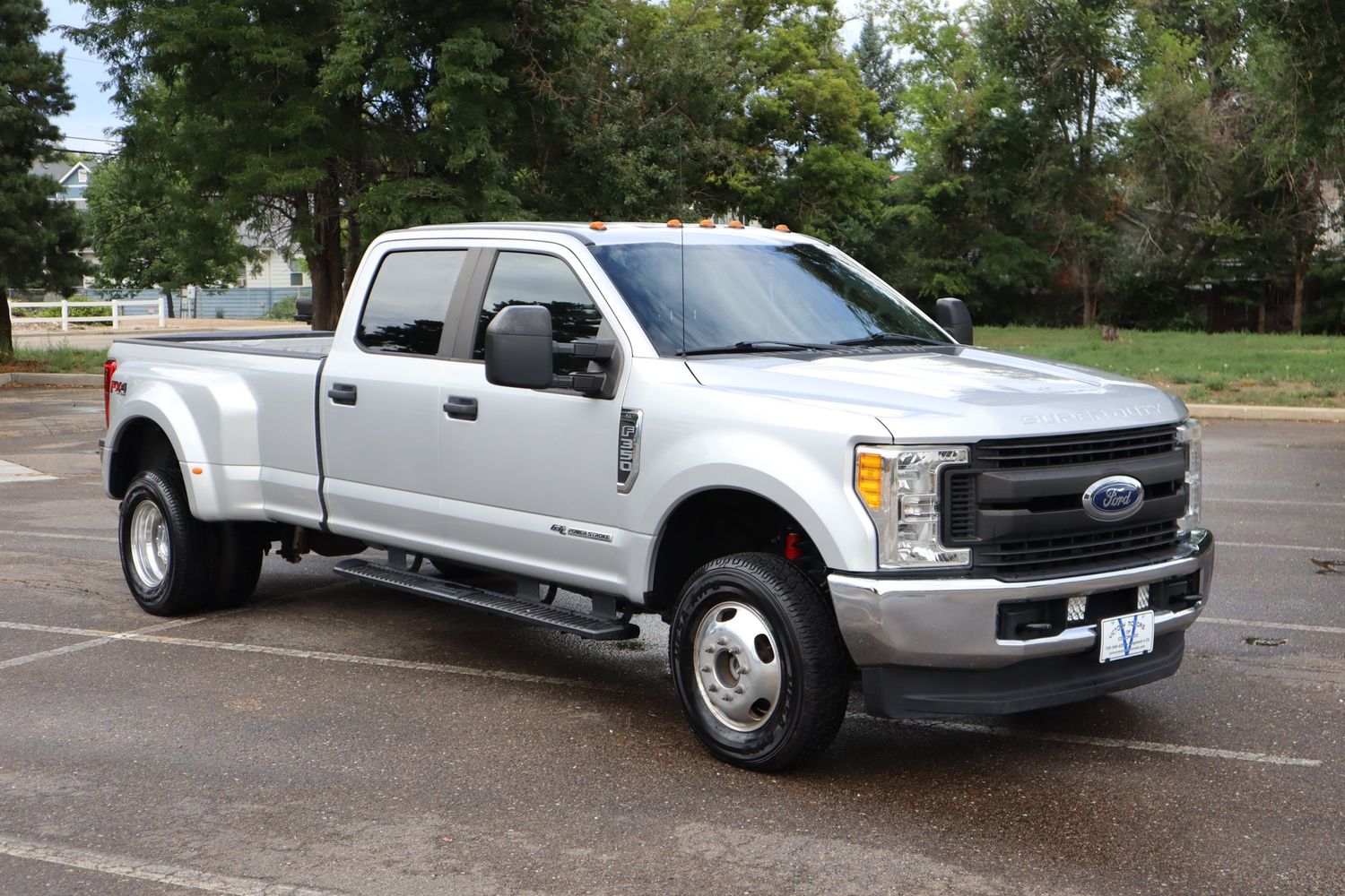 2017 Ford F-350 Super Duty XL | Victory Motors of Colorado