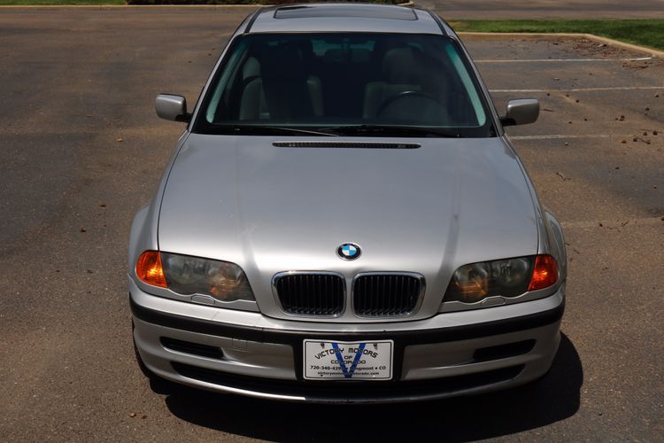 2001 BMW 325i | Victory Motors of Colorado