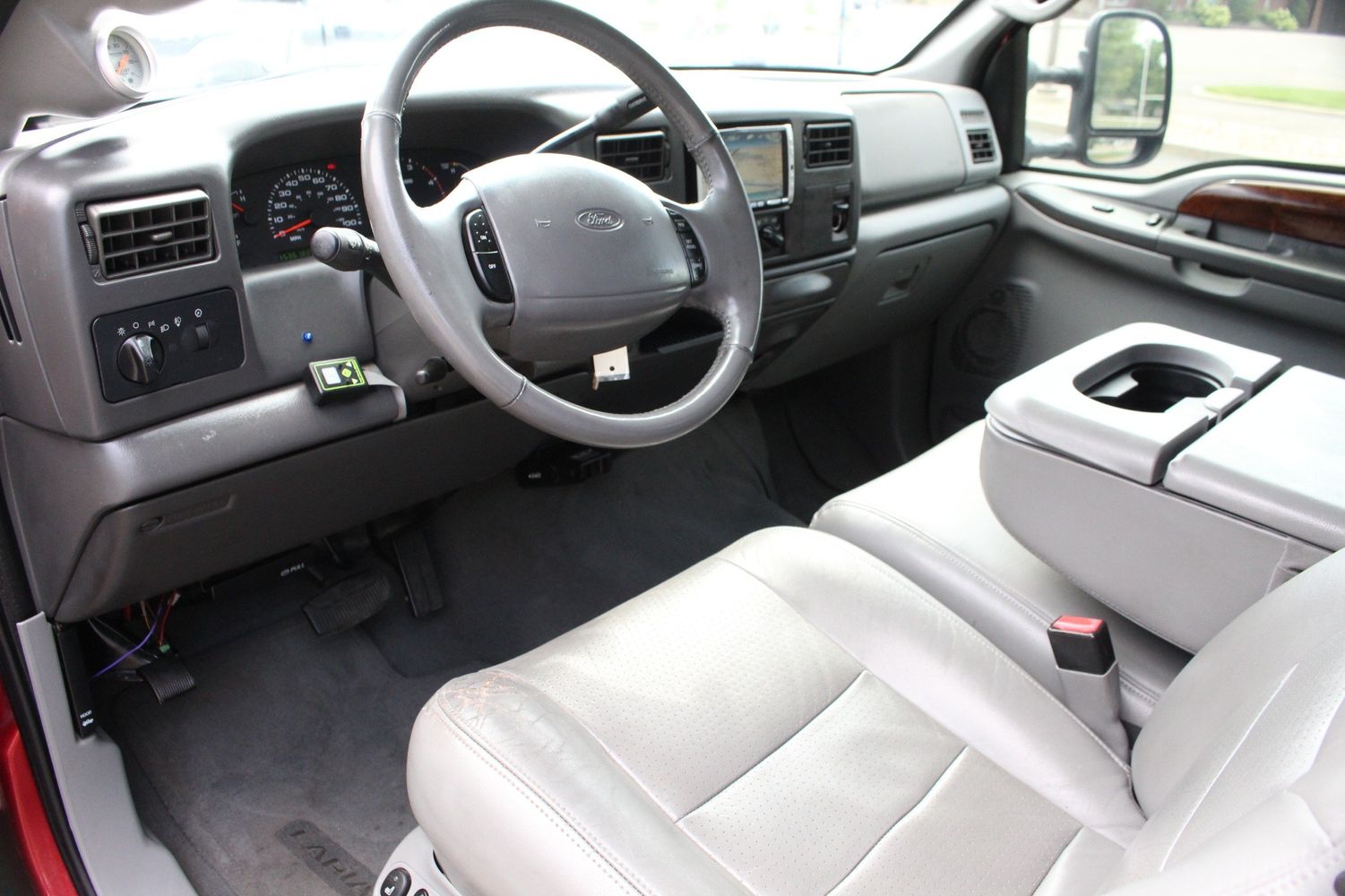 2002 Ford F-350 Super Duty Lariat | Victory Motors of Colorado